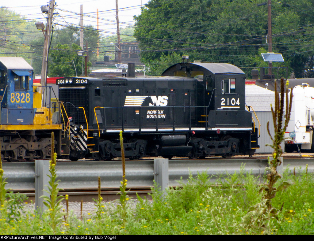 NS 2104